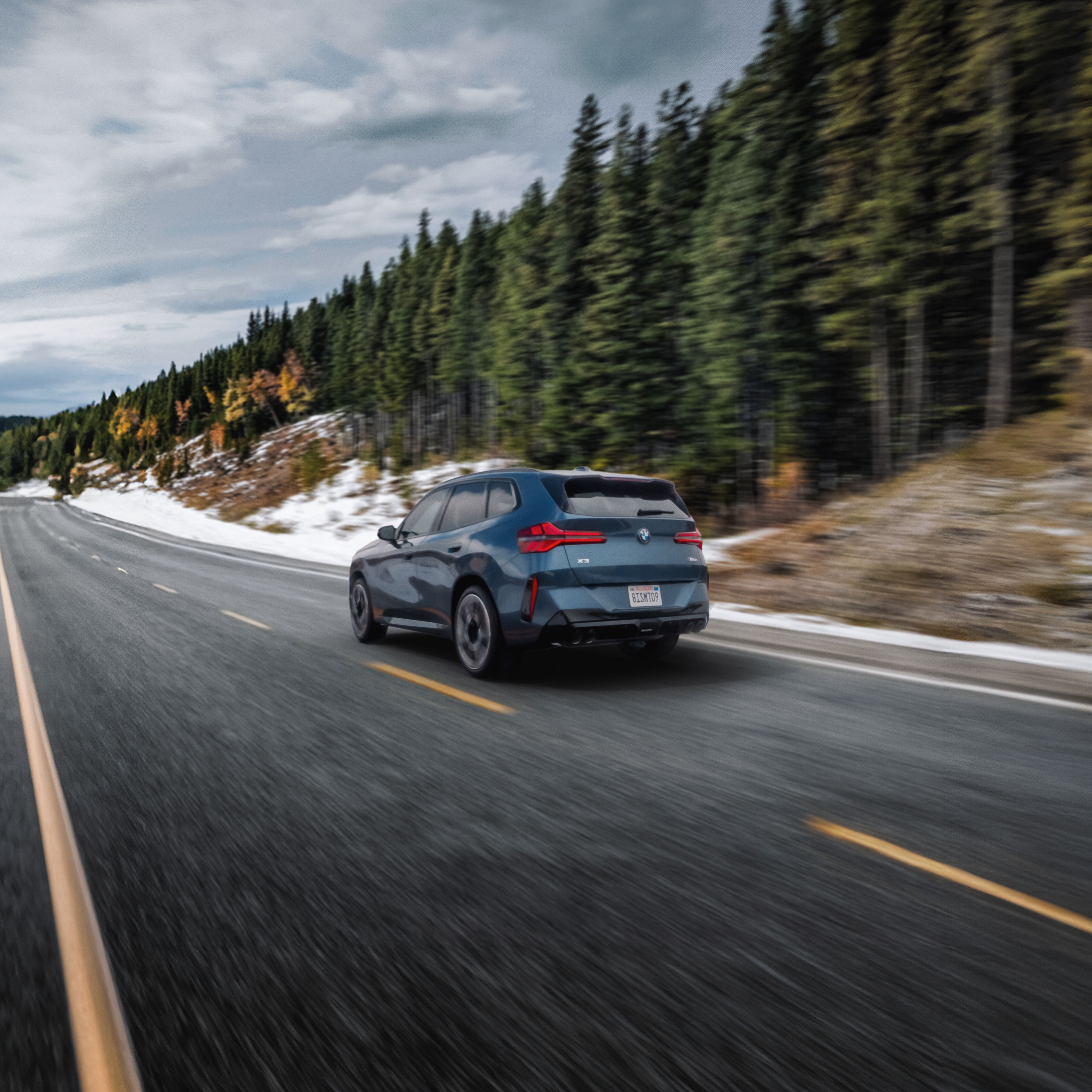 2025 BMW X3 M50 xDrive SUV | Features & Specs