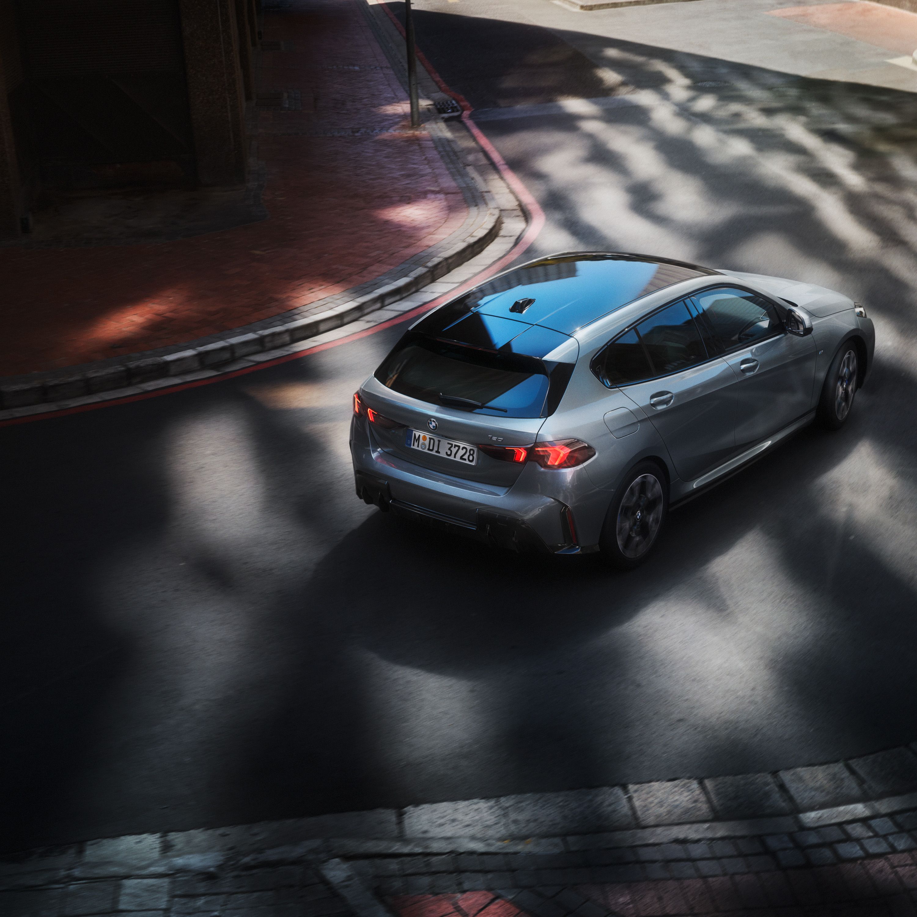 BMW UK Official Website - The Ultimate Driving Machine