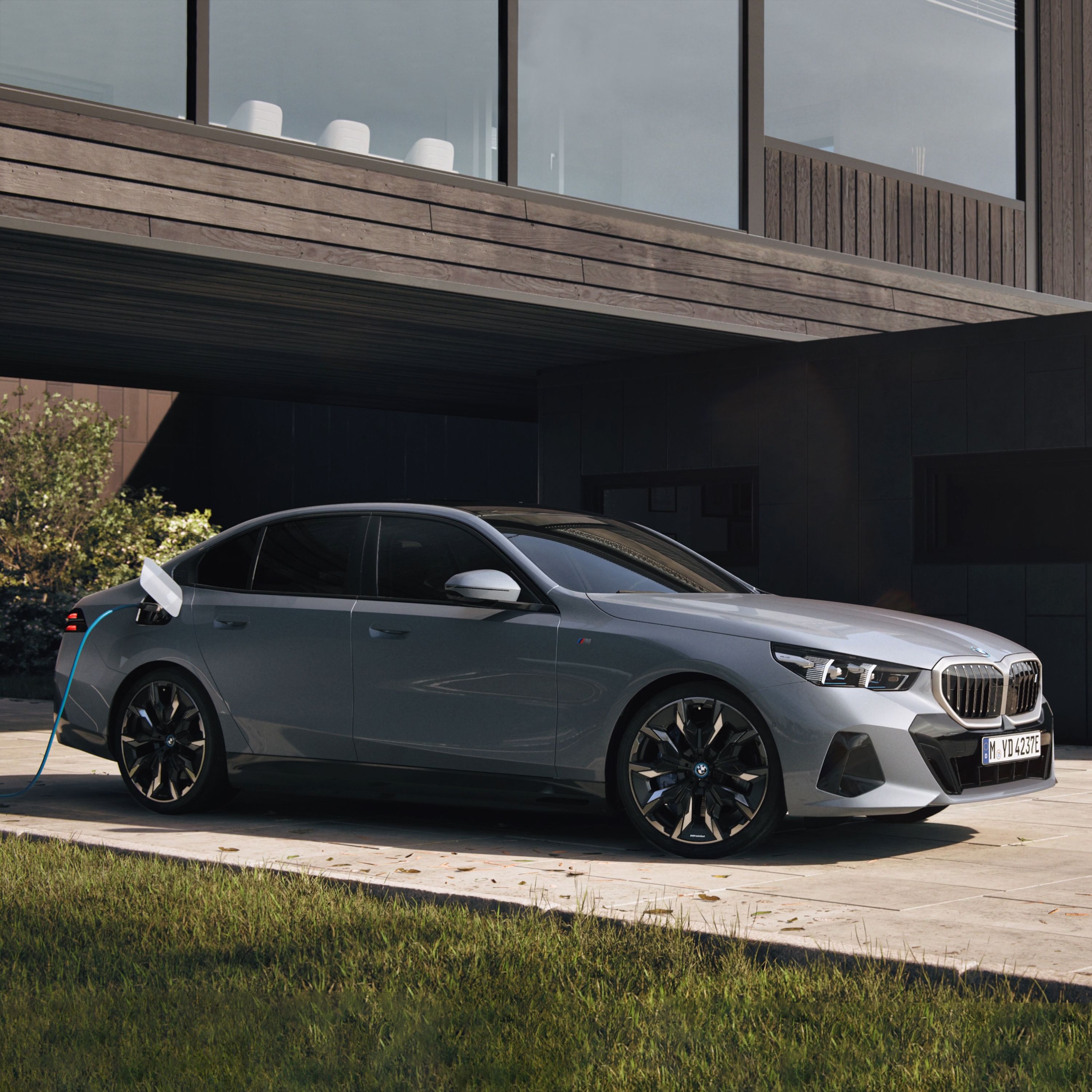 BMW UK Official Website - The Ultimate Driving Machine