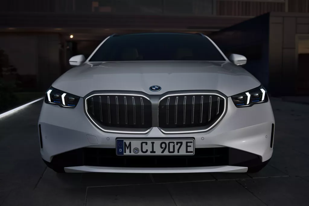 BMW 5 Series Touring plug-in hybrid (G61): Model overview, configurator ... BMW 5 Series Touring plug-in hybrid (G61): Model overview, configurator ...